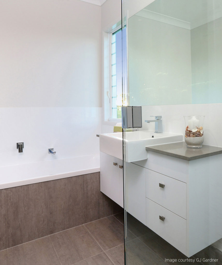 Kyra 210 Square Semi Recessed Basin